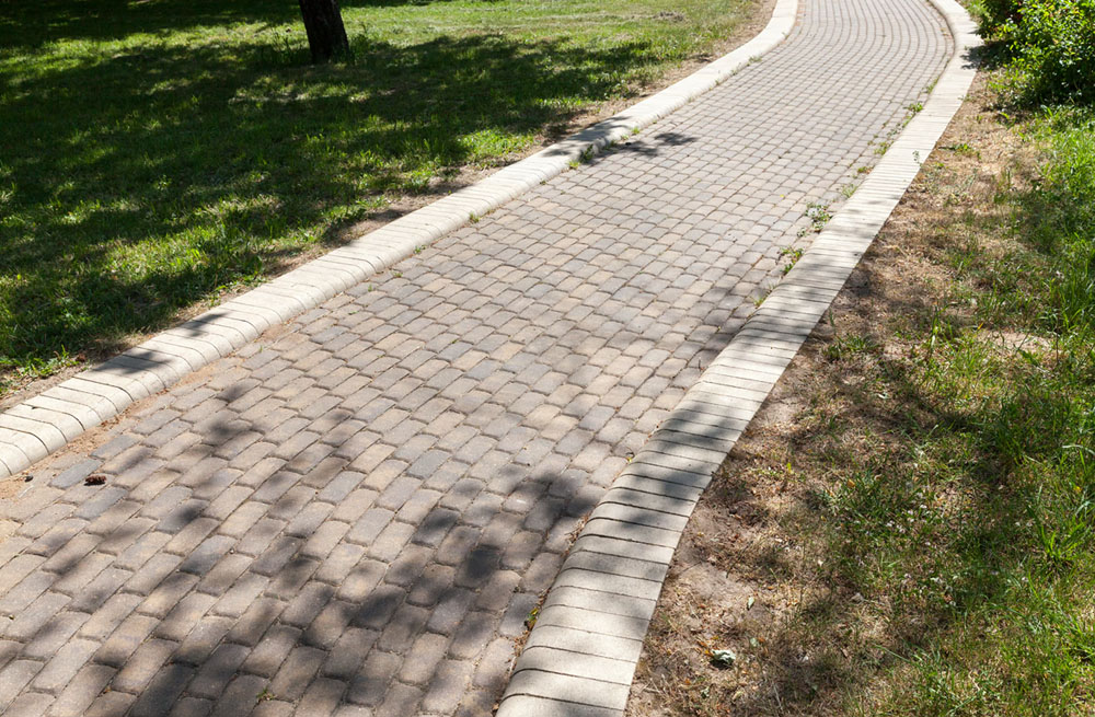 The Benefits of Choosing a Marble Driveway for Your Property