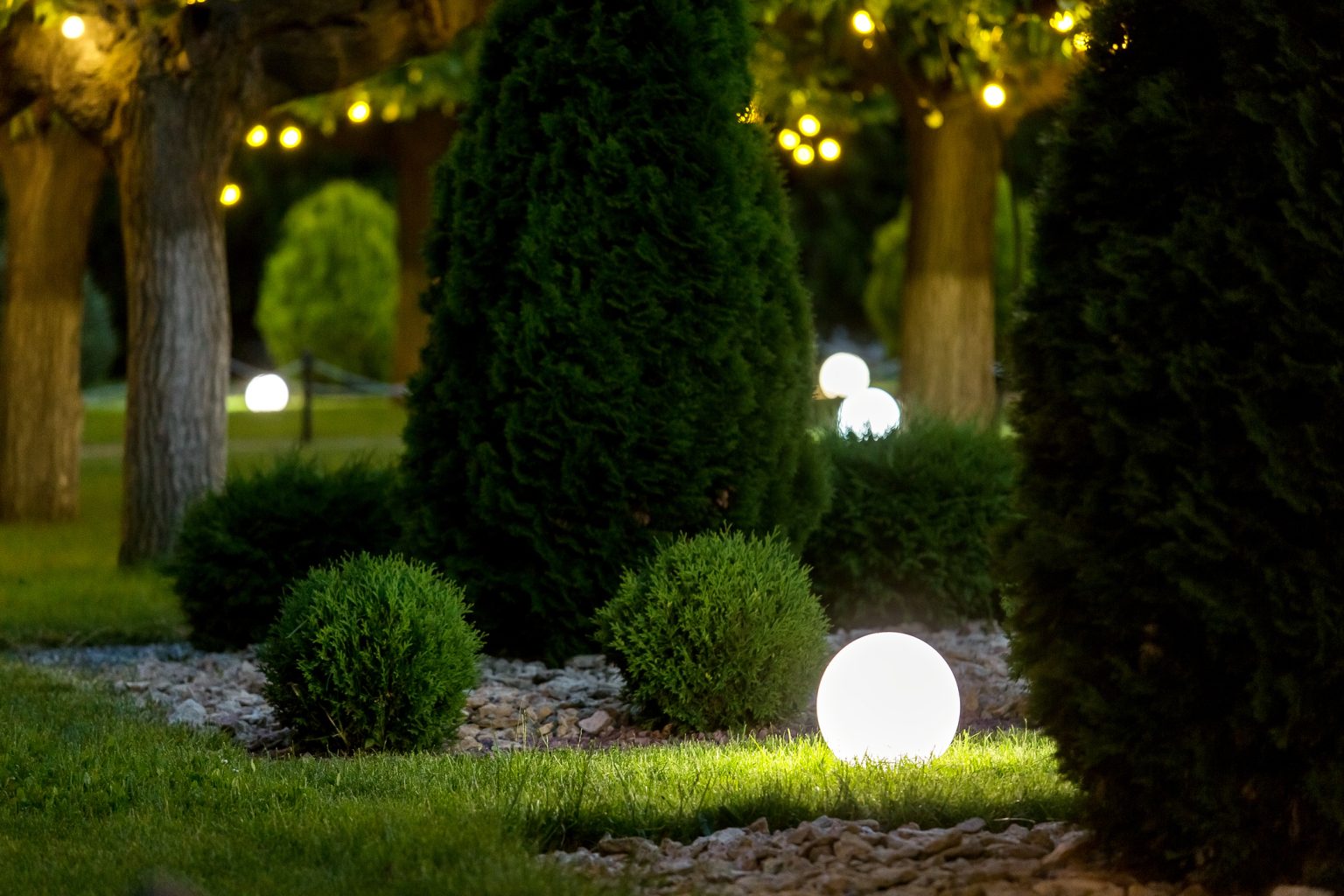 Top Tips for Effective Landscape Lighting Installation