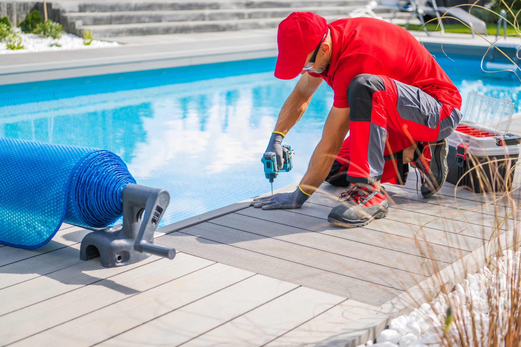 Avoiding Common Mistakes in Pool Repair